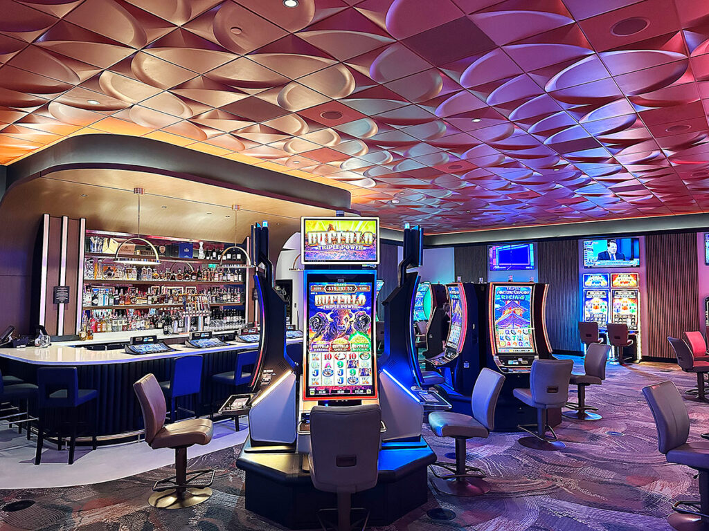 Tulalip Resort Casino Re-opens High-limit Slots Room With New Bar ...